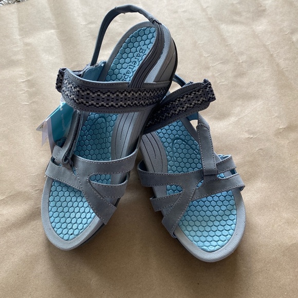 BareTraps | Shoes | Sandal Dark Women Dalton Grey Baretraps | Poshmark